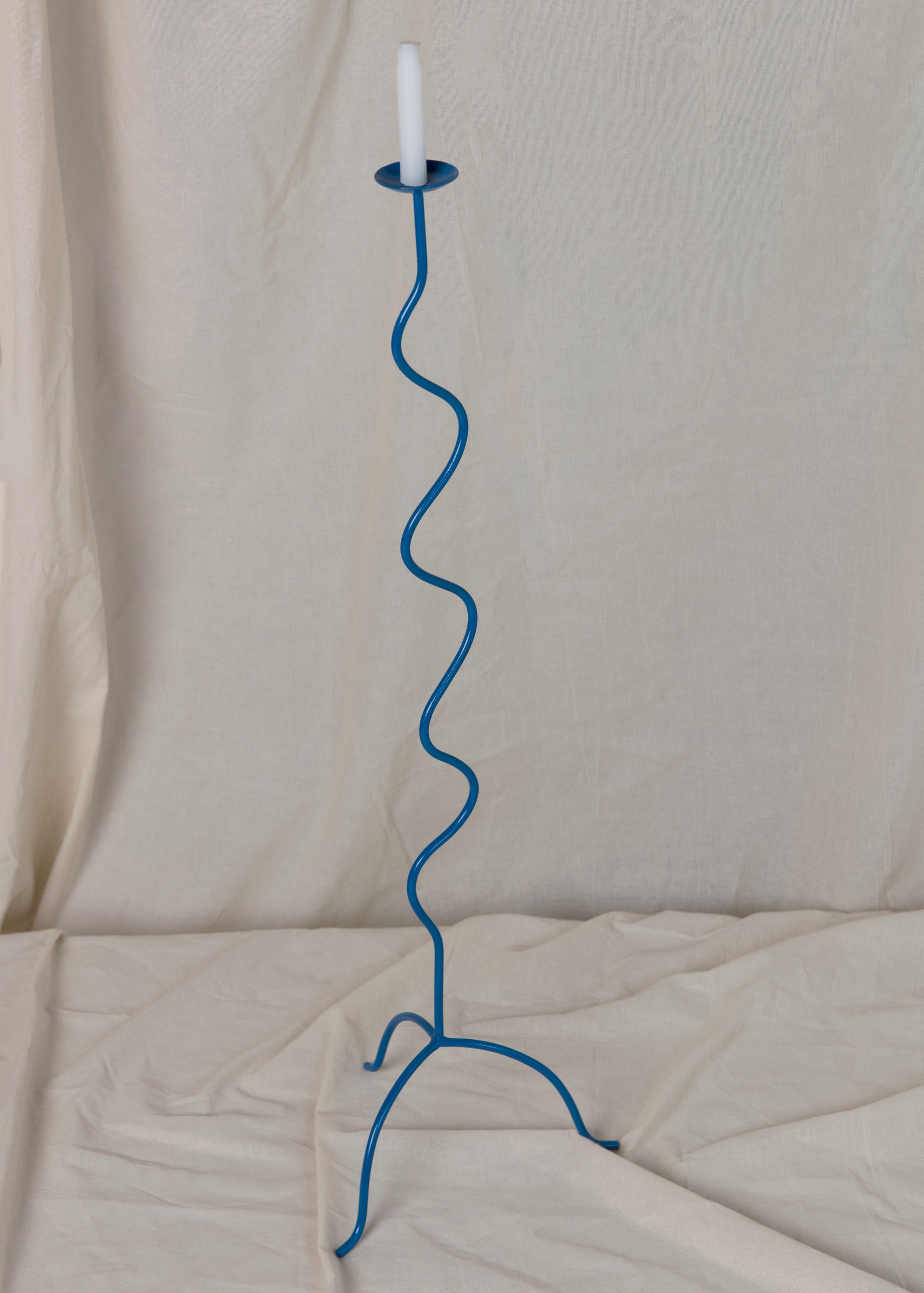 embowed candle holder– Neimil