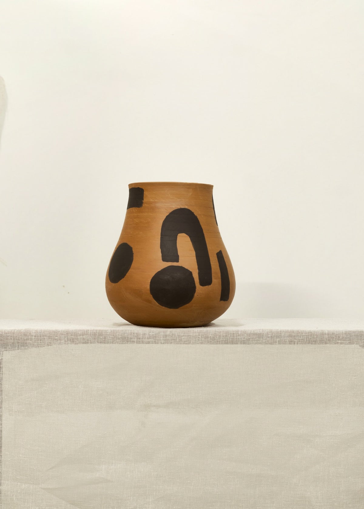 Letsopa Ceramic Vase– Neimil